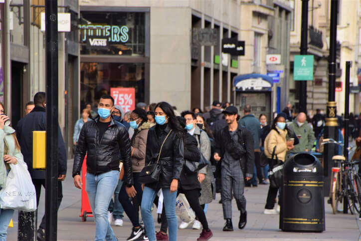 Retail footfall still well below pre-pandemic levels - business news 25 ...